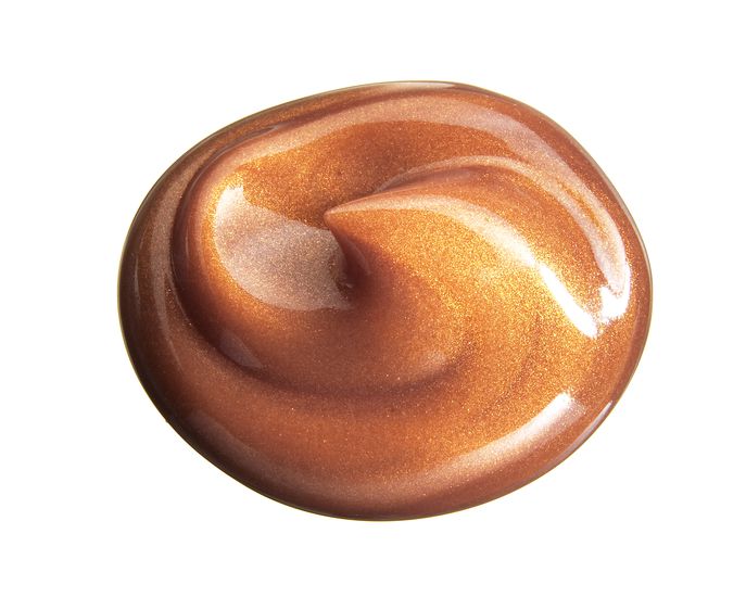 How to Keep Your Summer Tan From Fading