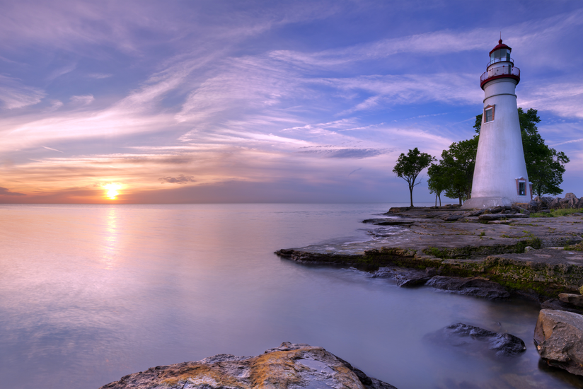 22 Photos of Lakes You'll Want to See in Real Life Someday