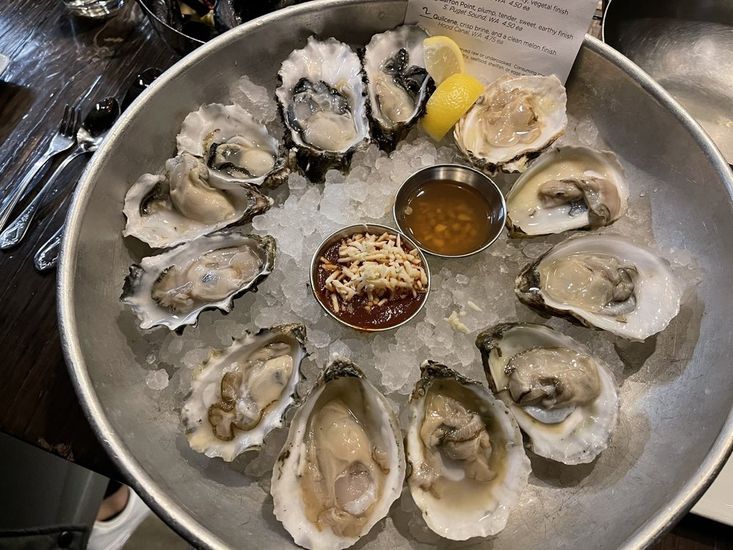 Visit Milwaukee Devon Seafood Steak The Best Seafood Restaurant In